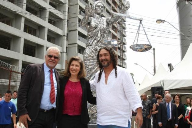 Obra do artista Gilmar Pinna é inaugurada na Justiça Federal ...